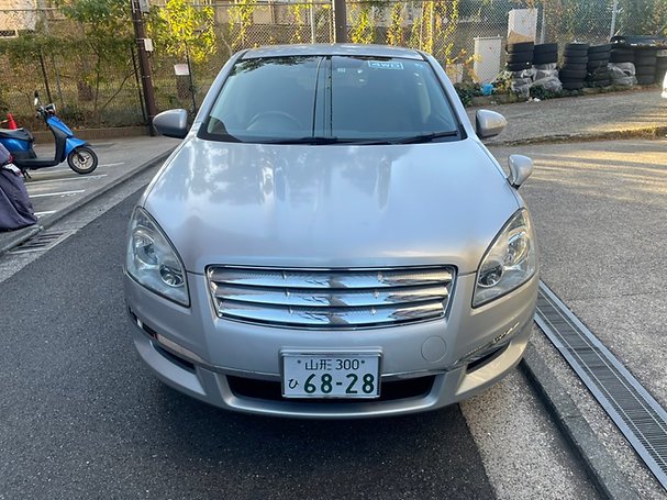 Nissan Crossrider AWD – Fuji Automotive